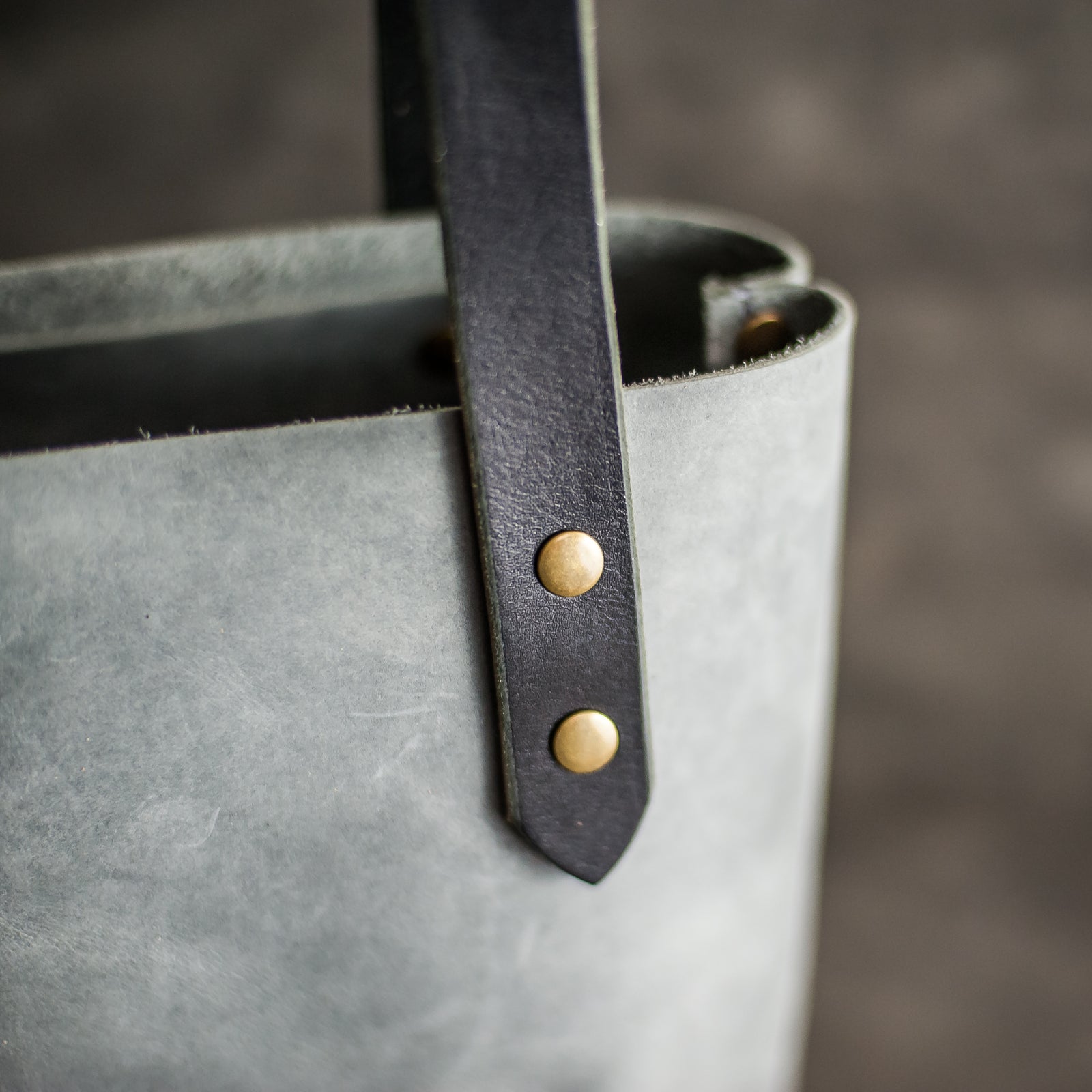 Personalized Leather Strap Closure Tote Bag – Ox & Pine